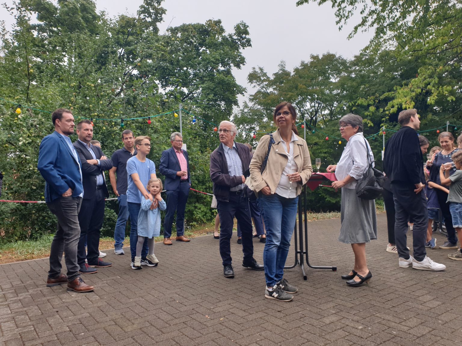 „Das ist ja wie an Weihnachten!...“. Zur Verabschiedung von Pfarrerin ...